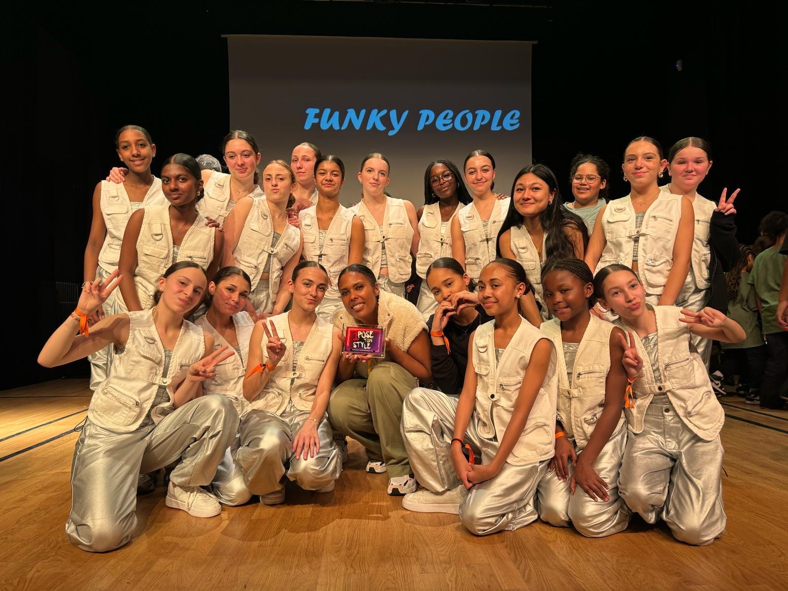 Juicy Dance Crew MK Dance Studio